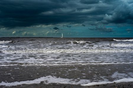 The Future of Energy Resilience: Adapting to Extreme Weather Events ...